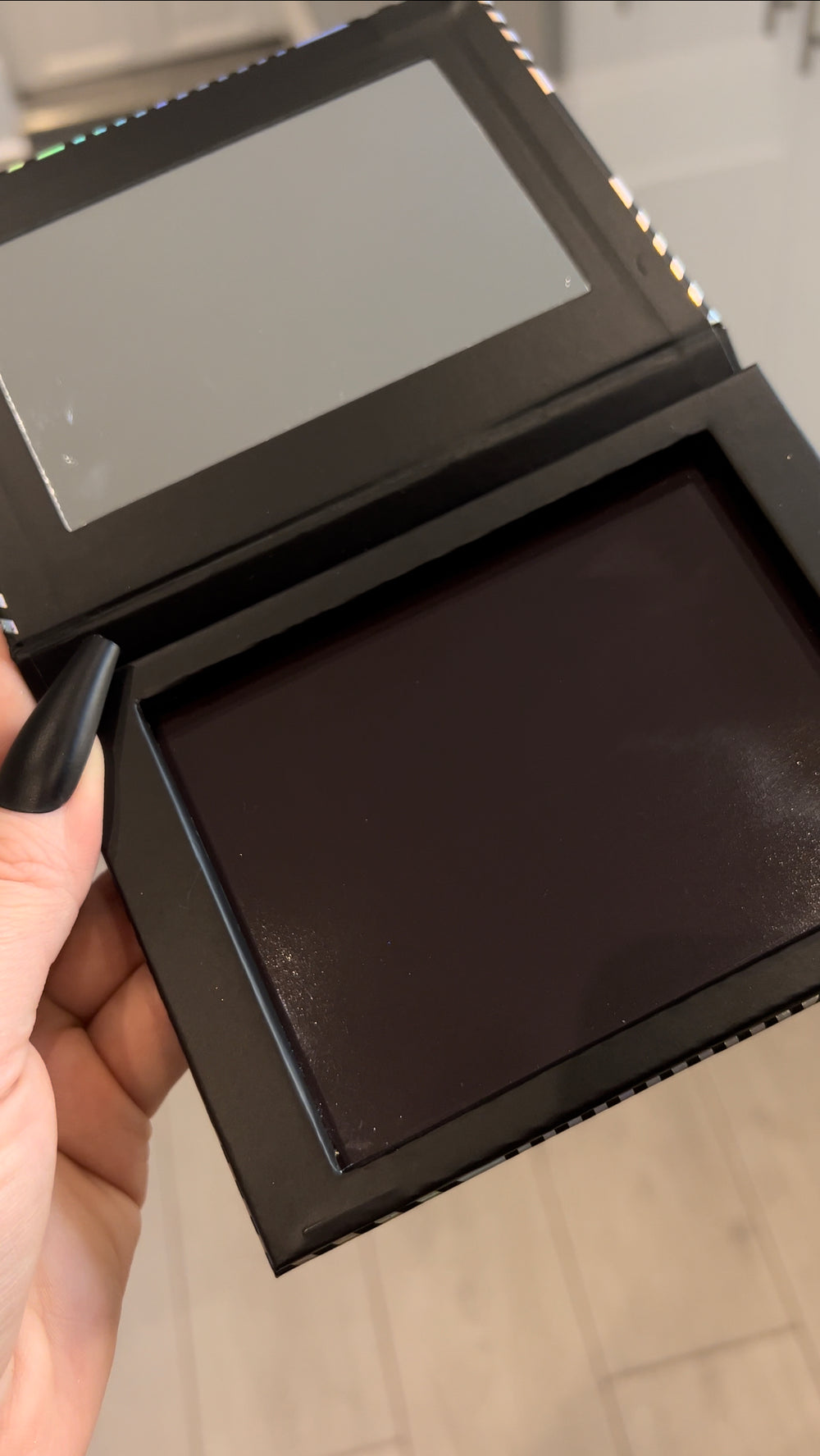 Kaima cosmetics glitter make up products | Kaima Cosmetics